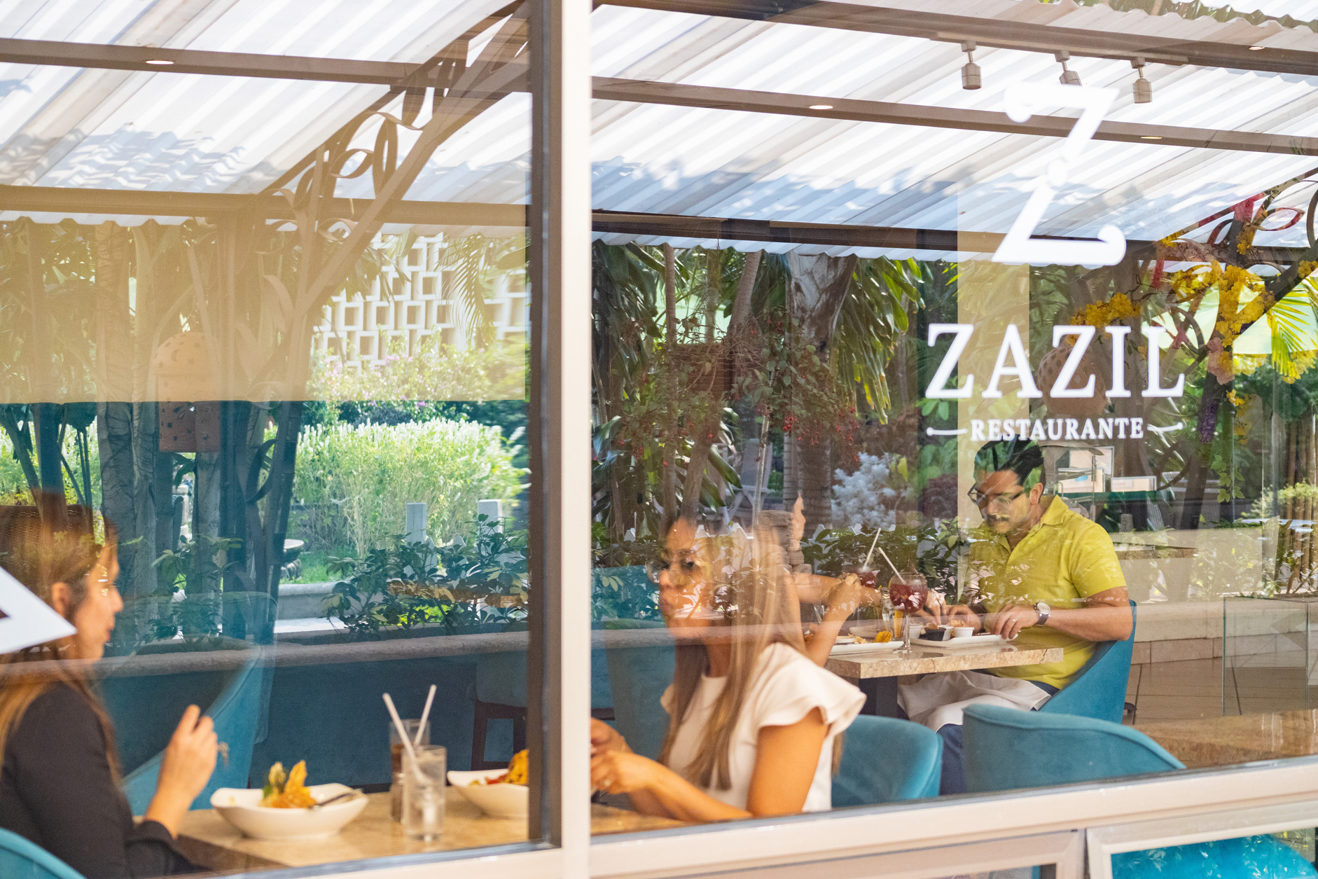 Restaurante Zazil – Honduras Maya